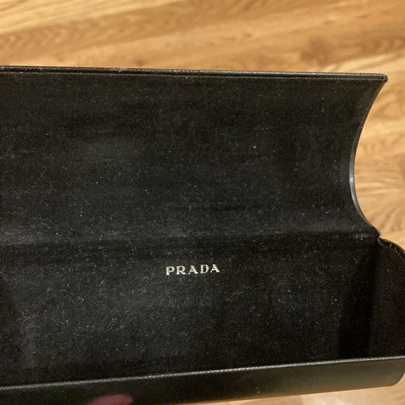 Prada | Accessories | Prada Black Smooth Magnetic Flip Top Glasses Case ...